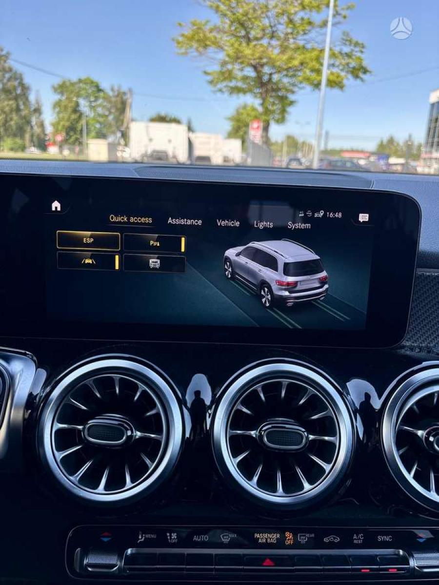 Violets Mercedes-Benz GLB 200 2023 Tauragė, ar dzinēja tilpumu 1.95 L un nobraukumu 210 tūkst. km par 20500 €, foto 23 vietnē AUTOMOTO.COM.LV
