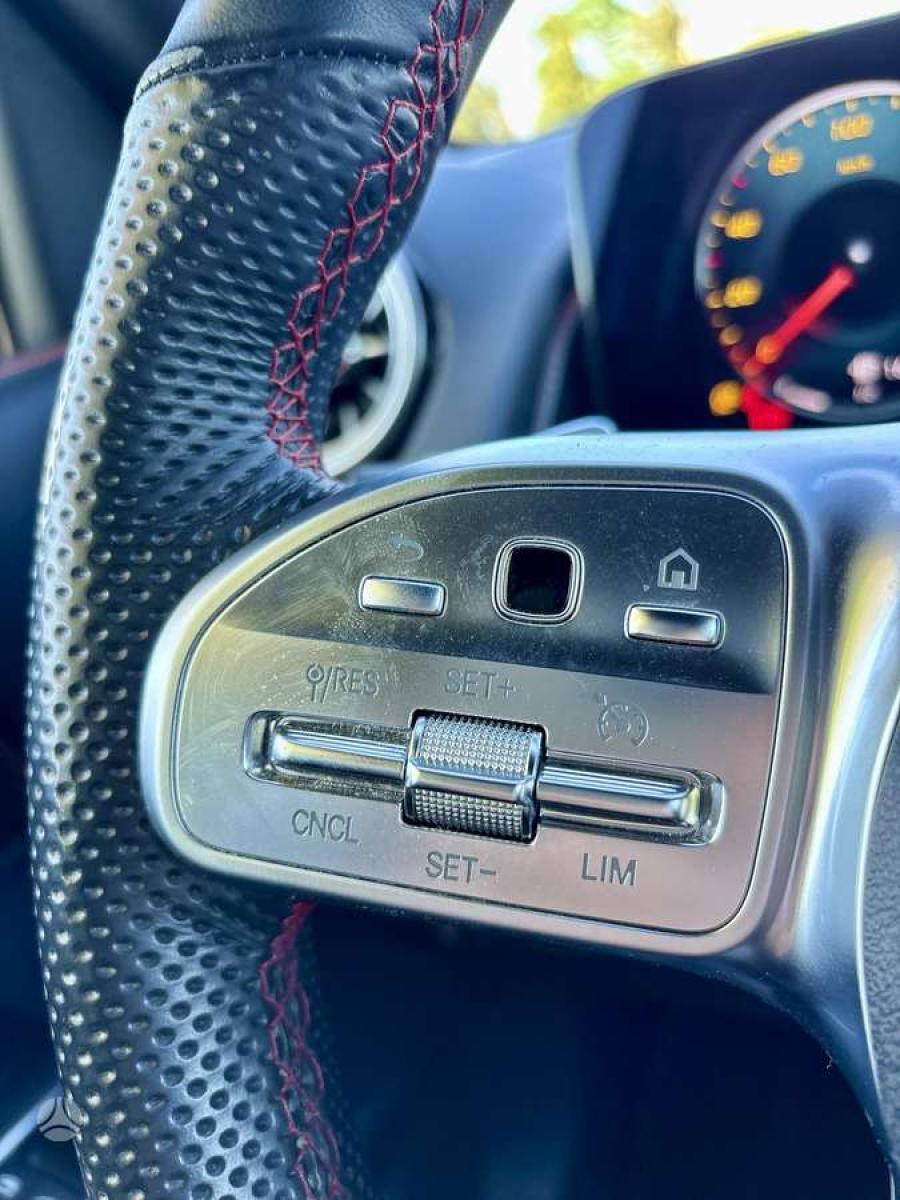 Violets Mercedes-Benz GLB 200 2023 Tauragė, ar dzinēja tilpumu 1.95 L un nobraukumu 210 tūkst. km par 20500 €, foto 29 vietnē AUTOMOTO.COM.LV