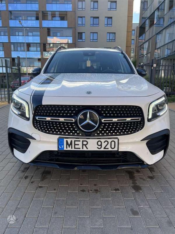 Balts Mercedes-Benz GLB 200 2021 Viļņa, ar dzinēja tilpumu 1.95 L un nobraukumu 280 tūkst. km par 17890 €, foto 3 vietnē AUTOMOTO.COM.LV