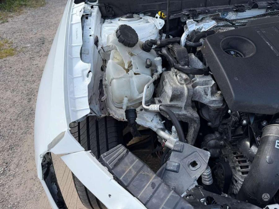 Balts Mercedes-Benz GLB 200 2022 Kauņa, ar dzinēja tilpumu 1.95 L un nobraukumu 51 tūkst. km par 13900 €, foto 11 vietnē AUTOMOTO.COM.LV