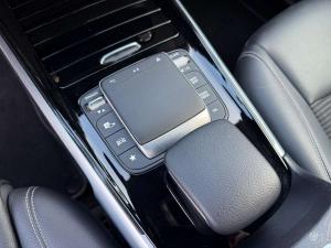Balts Mercedes-Benz GLB 200 2022 Kauņa, ar dzinēja tilpumu 1.95 L un nobraukumu 51 tūkst. km par 13900 €, foto 23 vietnē AUTOMOTO.COM.LV