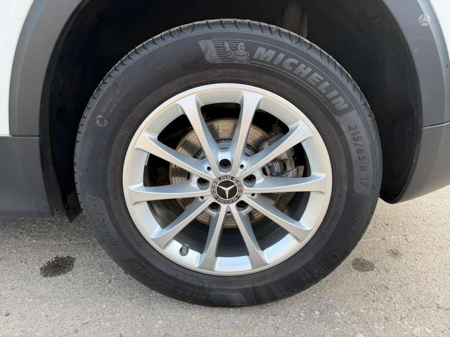 Balts Mercedes-Benz GLB 200 2022 Kauņa, ar dzinēja tilpumu 1.95 L un nobraukumu 51 tūkst. km par 13900 €, foto 44 vietnē AUTOMOTO.COM.LV