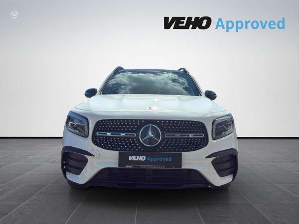 White Mercedes-Benz GLB 200 2022 in Vilnius, with an engine capacity of 1.33 L and mileage of 128 thousand km for 27800 €, photo 8 on AUTOMOTO.COM.LV