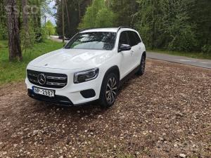 White Mercedes-Benz GLB 200 2023 in Riga, with an engine capacity of 2.00 L and mileage of 101 thousand km for 29600 €, photo  on AUTOMOTO.COM.LV