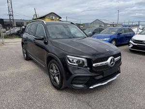 Black Mercedes-Benz GLB 220 2021 in Kaunas, with an engine capacity of 1.95 L and mileage of 208 thousand km for 26300 €, photo 3 on AUTOMOTO.COM.LV
