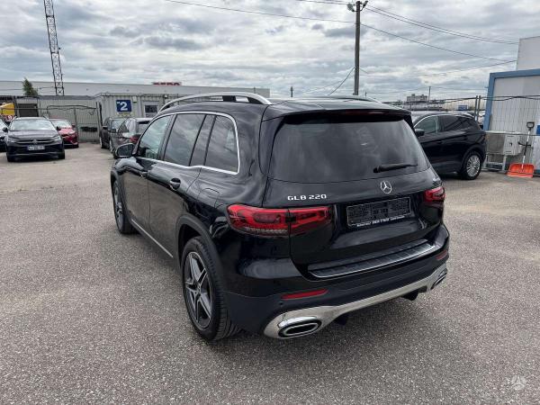 Melns Mercedes-Benz GLB 220 2021 Kauņa, ar dzinēja tilpumu 1.95 L un nobraukumu 208 tūkst. km par 26300 €, foto 6 vietnē AUTOMOTO.COM.LV