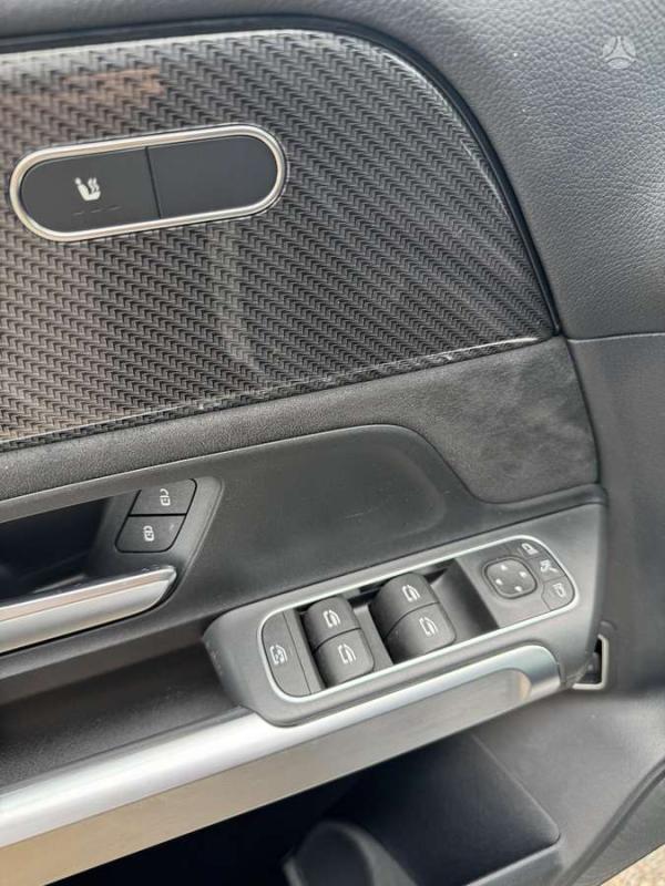 Melns Mercedes-Benz GLB 220 2021 Kauņa, ar dzinēja tilpumu 1.95 L un nobraukumu 208 tūkst. km par 26300 €, foto 7 vietnē AUTOMOTO.COM.LV