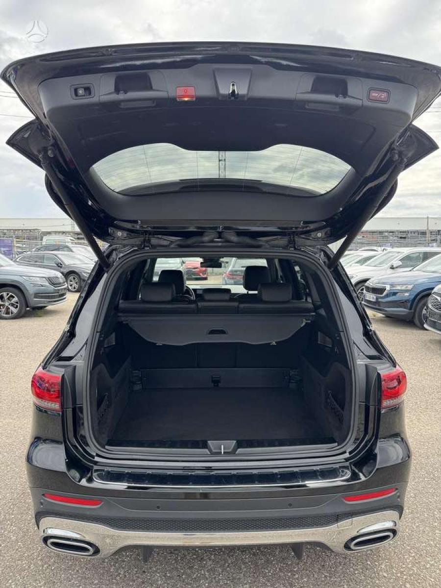 Black Mercedes-Benz GLB 220 2021 in Kaunas, with an engine capacity of 1.95 L and mileage of 208 thousand km for 26300 €, photo 23 on AUTOMOTO.COM.LV