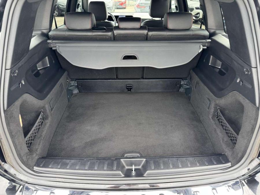 Black Mercedes-Benz GLB 220 2021 in Kaunas, with an engine capacity of 1.95 L and mileage of 208 thousand km for 26300 €, photo 24 on AUTOMOTO.COM.LV