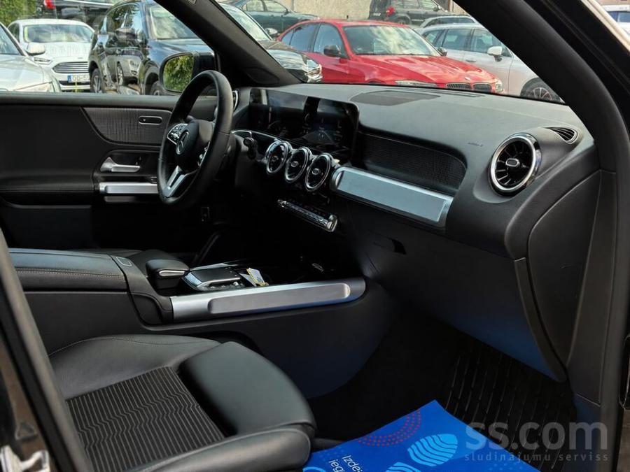 Melns Mercedes-Benz GLB 220 2021 Kuldīga, ar dzinēja tilpumu 2.00 L un nobraukumu 275 tūkst. km par 19990 €, foto 16 vietnē AUTOMOTO.COM.LV