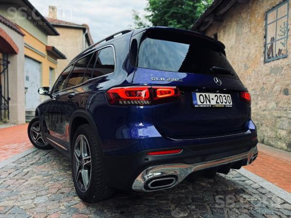 Blue Mercedes-Benz GLB 220 2020 in Cesis, with an engine capacity of 2.20 L and mileage of 0 thousand km for 23500 €, photo 7 on AUTOMOTO.COM.LV