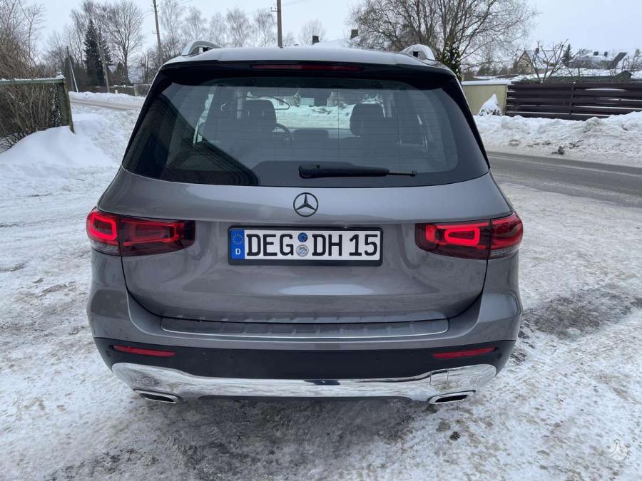 Pelēks Mercedes-Benz GLB 220 2021 Kėdainiai, ar dzinēja tilpumu 1.95 L un nobraukumu 120 tūkst. km par 23500 €, foto 6 vietnē AUTOMOTO.COM.LV
