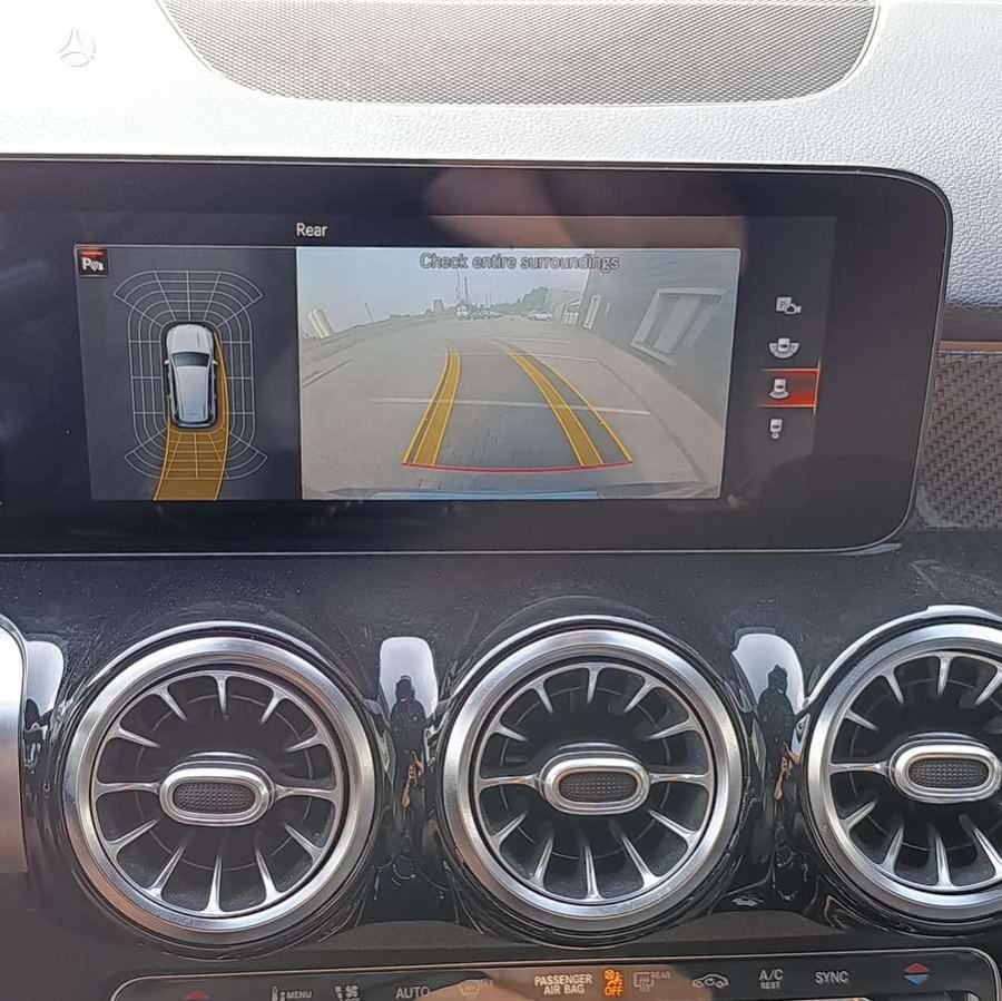Pelēks Mercedes-Benz GLB 220 2021 Kauņa, ar dzinēja tilpumu 1.95 L un nobraukumu 176 tūkst. km par 18990 €, foto 9 vietnē AUTOMOTO.COM.LV