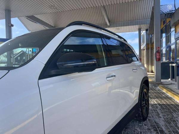 Balts Mercedes-Benz GLB 220 2020 Ukmergė, ar dzinēja tilpumu 1.95 L un nobraukumu 211 tūkst. km par 22500 €, foto 9 vietnē AUTOMOTO.COM.LV