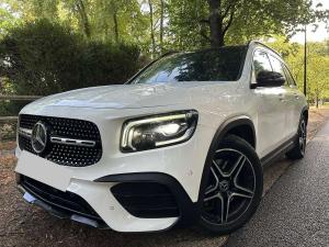 Balts Mercedes-Benz GLB 220 2020 Tauragė, ar dzinēja tilpumu 1.95 L un nobraukumu 240 tūkst. km par 17900 €, foto  vietnē AUTOMOTO.COM.LV