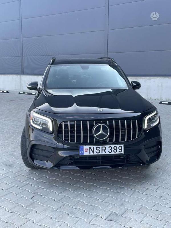 Melns Mercedes-Benz GLB 250 2020 Šauļi, ar dzinēja tilpumu 1.99 L un nobraukumu 139 tūkst. km par 28300 €, foto 5 vietnē AUTOMOTO.COM.LV