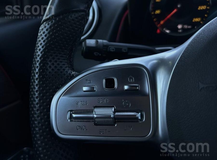 Melns Mercedes-Benz GLB 250 2024 Rīga, ar dzinēja tilpumu 2.00 L un nobraukumu 63 tūkst. km par 49950 €, foto 9 vietnē AUTOMOTO.COM.LV