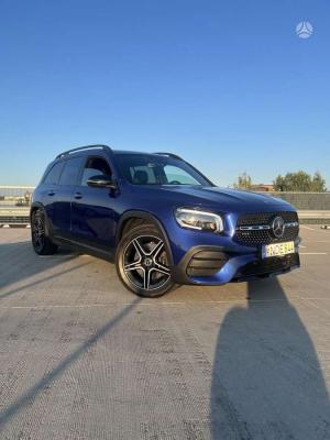 Blue Mercedes-Benz GLB 250 2020 in Vilnius, with an engine capacity of 1.99 L and mileage of 49 thousand km for 31500 €, photo 3 on AUTOMOTO.COM.LV