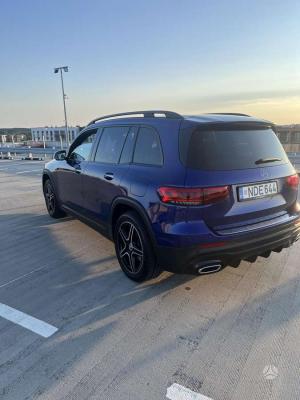 Blue Mercedes-Benz GLB 250 2020 in Vilnius, with an engine capacity of 1.99 L and mileage of 49 thousand km for 31500 €, photo 7 on AUTOMOTO.COM.LV