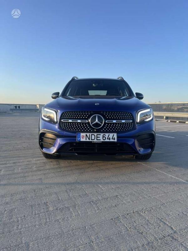 Blue Mercedes-Benz GLB 250 2020 in Vilnius, with an engine capacity of 1.99 L and mileage of 49 thousand km for 31500 €, photo 7 on AUTOMOTO.COM.LV