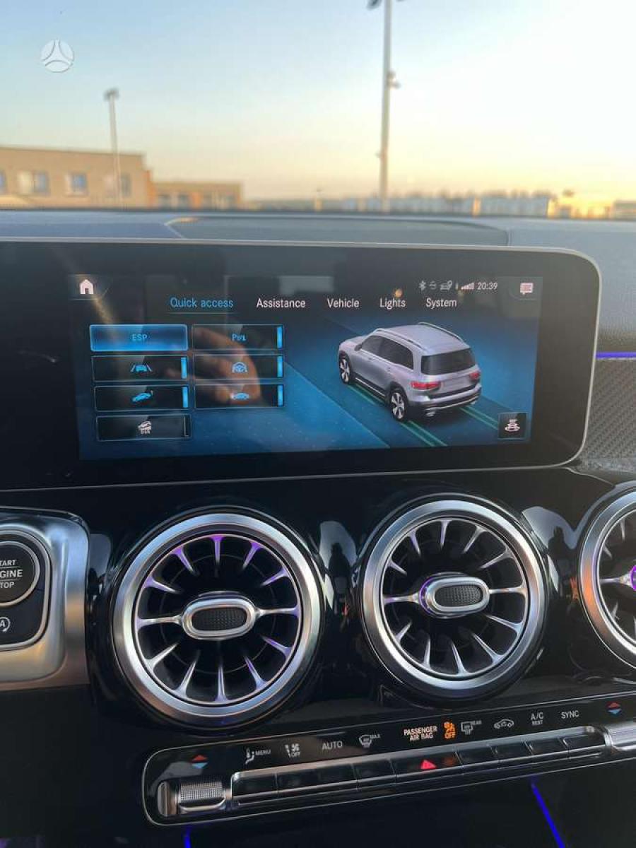 Blue Mercedes-Benz GLB 250 2020 in Vilnius, with an engine capacity of 1.99 L and mileage of 49 thousand km for 31500 €, photo 19 on AUTOMOTO.COM.LV