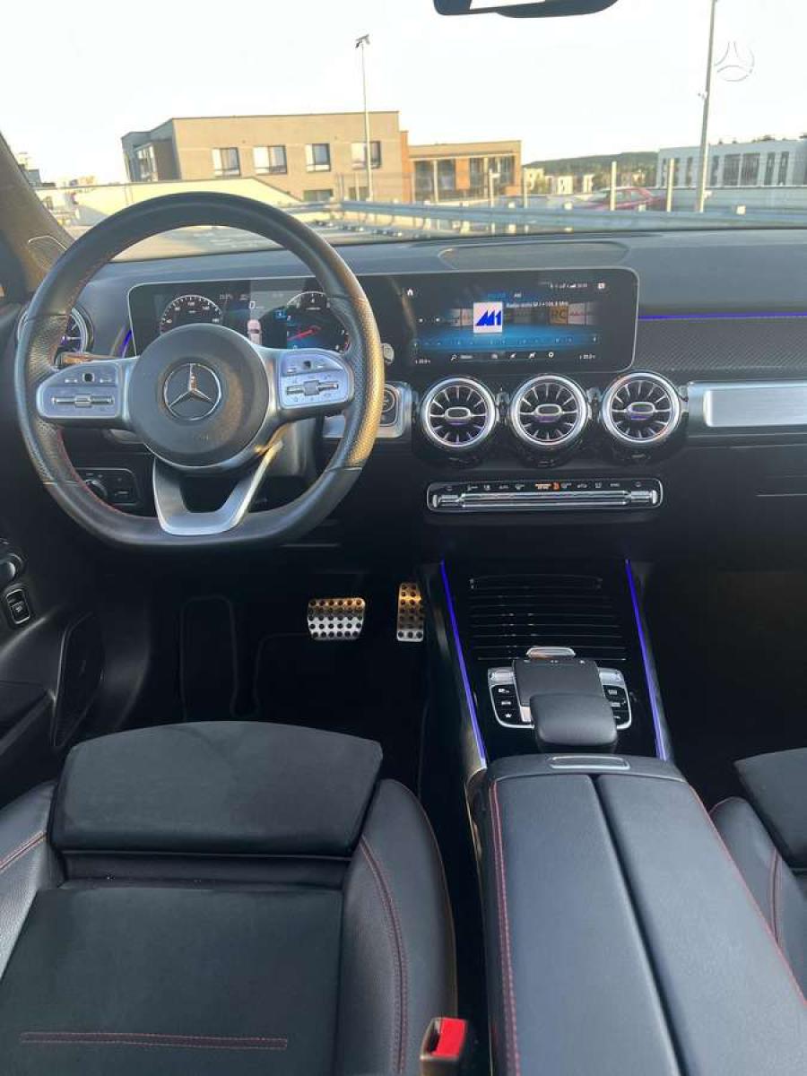 Blue Mercedes-Benz GLB 250 2020 in Vilnius, with an engine capacity of 1.99 L and mileage of 49 thousand km for 31500 €, photo 26 on AUTOMOTO.COM.LV