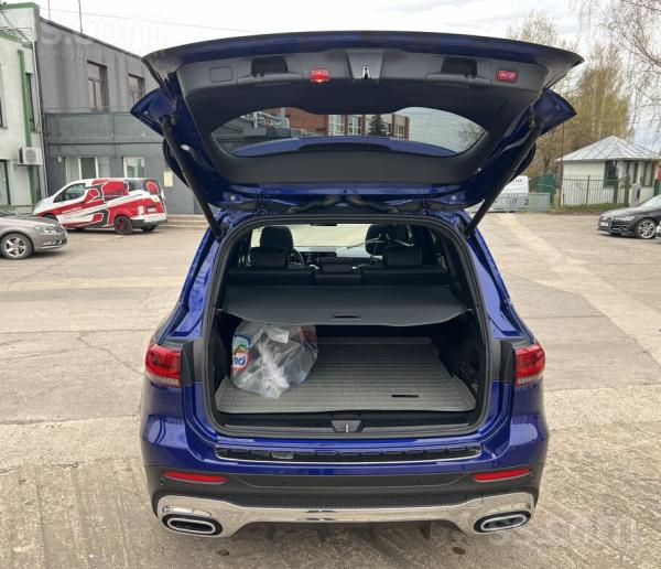 Blue Mercedes-Benz GLB 250 2021 in Riga, with an engine capacity of 2.00 L and mileage of 76 thousand km for 32900 €, photo 5 on AUTOMOTO.COM.LV
