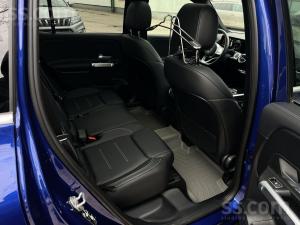 Blue Mercedes-Benz GLB 250 2021 in Riga, with an engine capacity of 2.00 L and mileage of 76 thousand km for 32900 €, photo 12 on AUTOMOTO.COM.LV