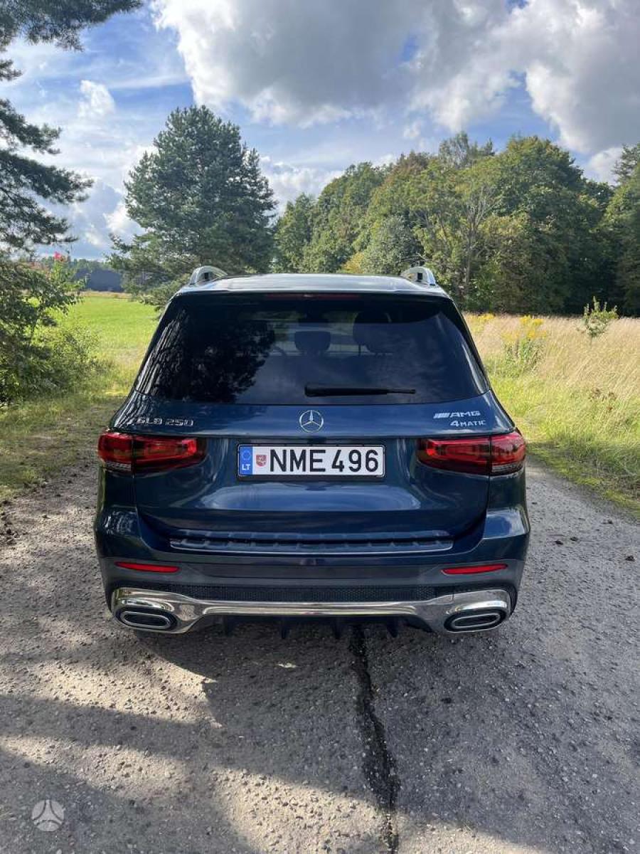 Zils Mercedes-Benz GLB 250 2022 Viļņa, ar dzinēja tilpumu 1.99 L un nobraukumu 63 tūkst. km par 28750 €, foto 6 vietnē AUTOMOTO.COM.LV