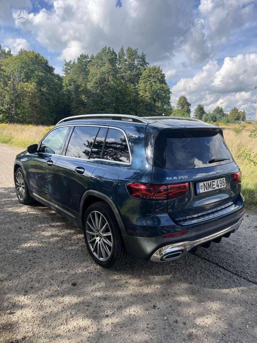 Zils Mercedes-Benz GLB 250 2022 Viļņa, ar dzinēja tilpumu 1.99 L un nobraukumu 63 tūkst. km par 28750 €, foto 7 vietnē AUTOMOTO.COM.LV