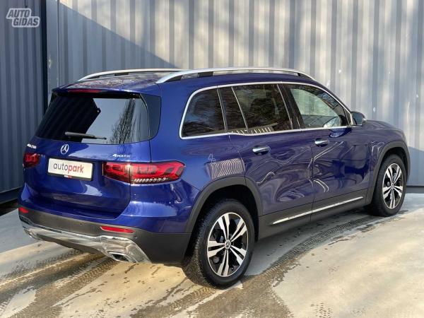Blue Mercedes-Benz GLB 250 2023 in Vilnius, with an engine capacity of 2.00 L and mileage of 74 thousand km for 35900 €, photo 4 on AUTOMOTO.COM.LV