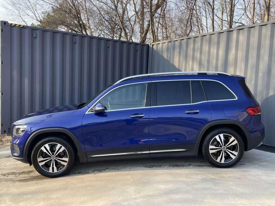 Zils Mercedes-Benz GLB 250 2023 Viļņa, ar dzinēja tilpumu 1.99 L un nobraukumu 74 tūkst. km par 34900 €, foto 3 vietnē AUTOMOTO.COM.LV