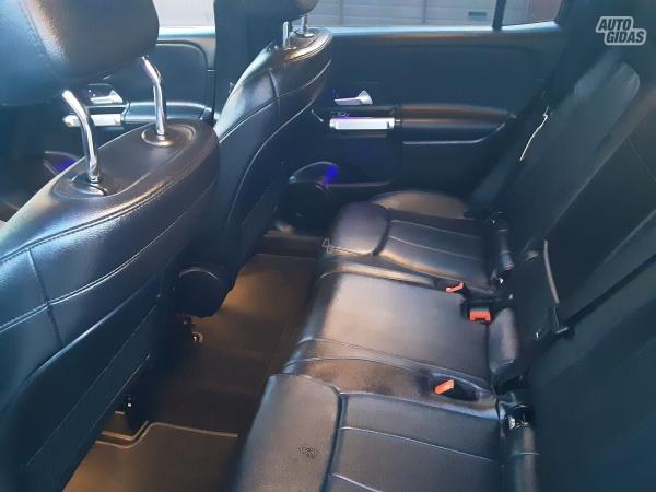 Mercedes-Benz GLB 250 2020 Kauņa, ar dzinēja tilpumu 2.00 L un nobraukumu 39 tūkst. km par 31999 €, foto 10 vietnē AUTOMOTO.COM.LV