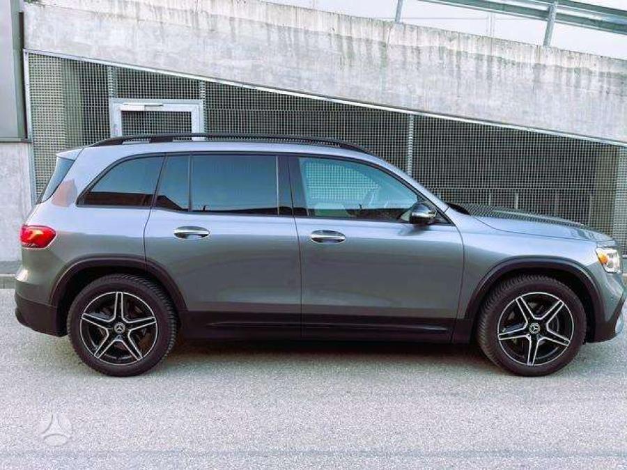 Grey Mercedes-Benz GLB 250 2025 in Vilnius, with an engine capacity of 1.99 L and mileage of 83 thousand km for 27500 €, photo 4 on AUTOMOTO.COM.LV