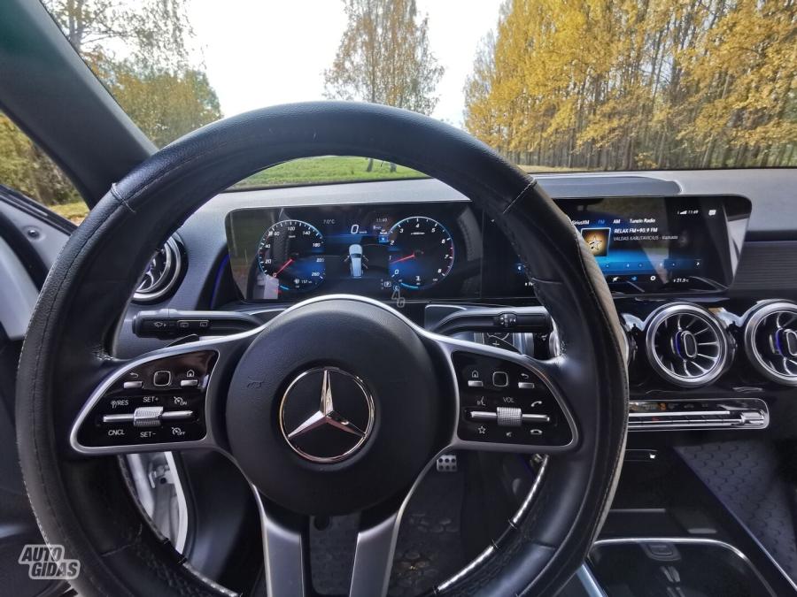 Balts Mercedes-Benz GLB 250 2023 Plungė, ar dzinēja tilpumu 2.00 L un nobraukumu 31 tūkst. km par 31750 €, foto 12 vietnē AUTOMOTO.COM.LV