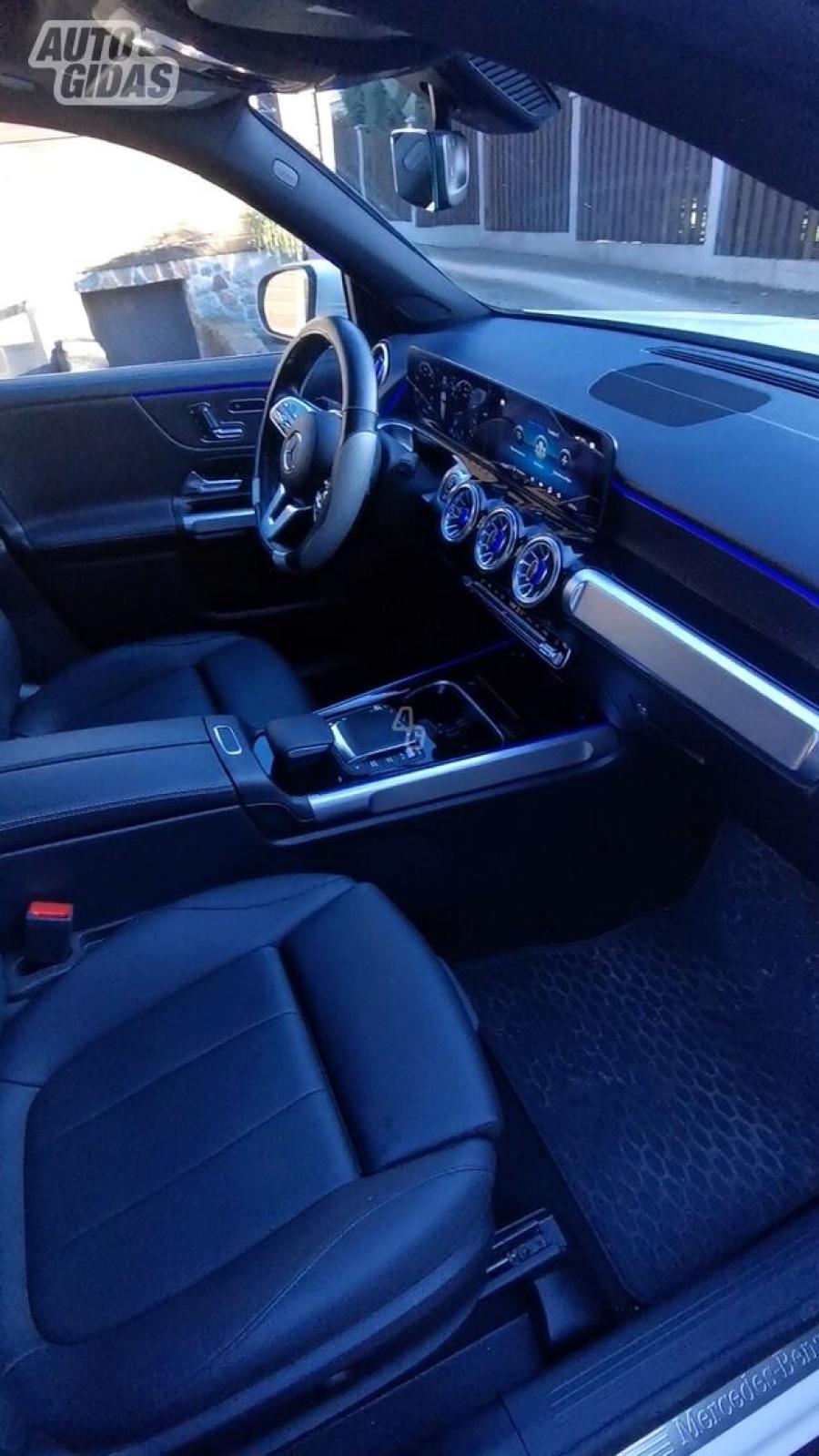 Balts Mercedes-Benz GLB 250 2023 Plungė, ar dzinēja tilpumu 2.00 L un nobraukumu 31 tūkst. km par 31750 €, foto 15 vietnē AUTOMOTO.COM.LV