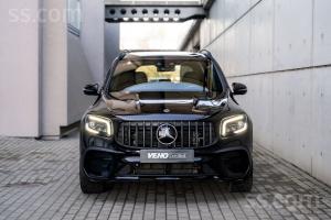 Черный Мерседес GLB 35 AMG 2020 в Рига, объемом двигателя 2.00 л и пробегом 108 тыс. км за 39900 €, фото 2 на AUTOMOTO.COM.LV