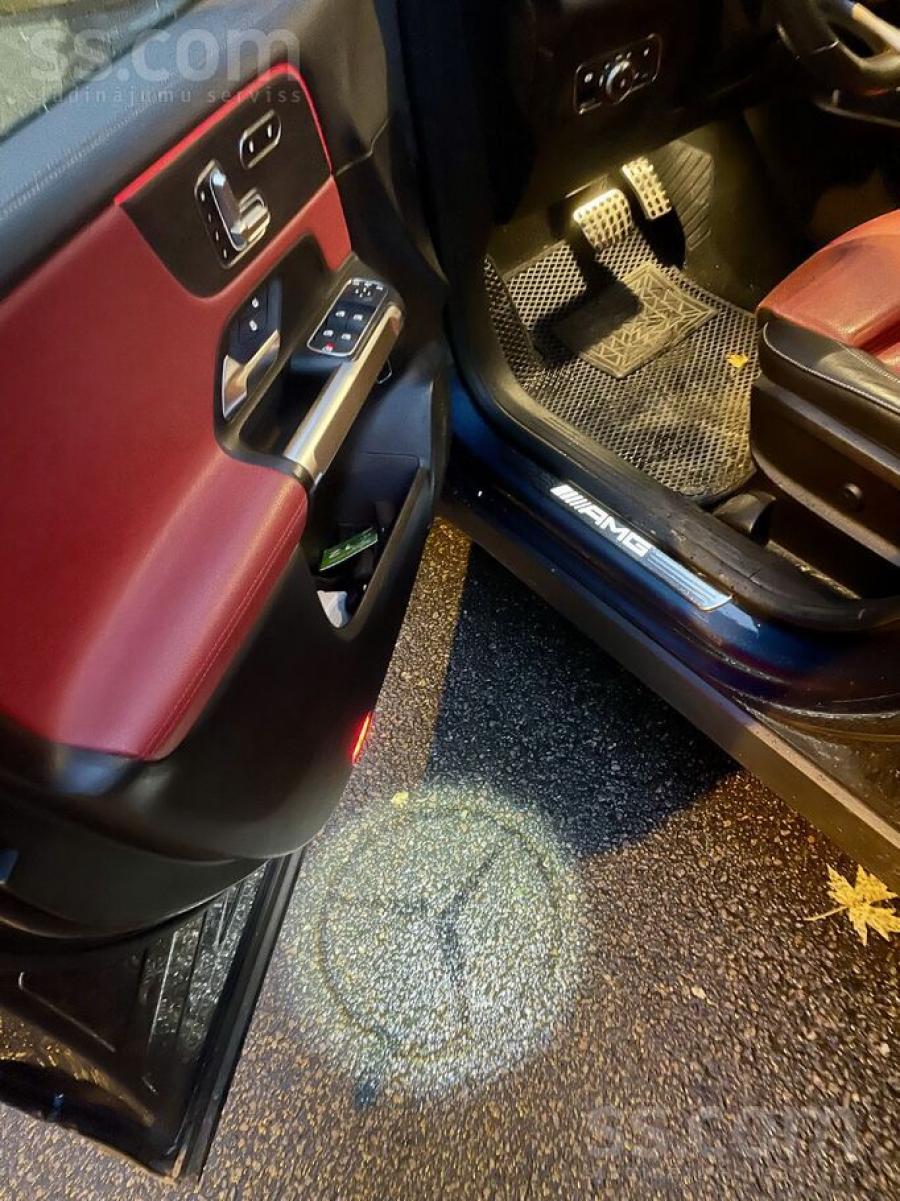 Zils Mercedes-Benz GLB 35 AMG 2020 Rīga, ar dzinēja tilpumu 2.00 L un nobraukumu 133 tūkst. km par 39000 €, foto 20 vietnē AUTOMOTO.COM.LV