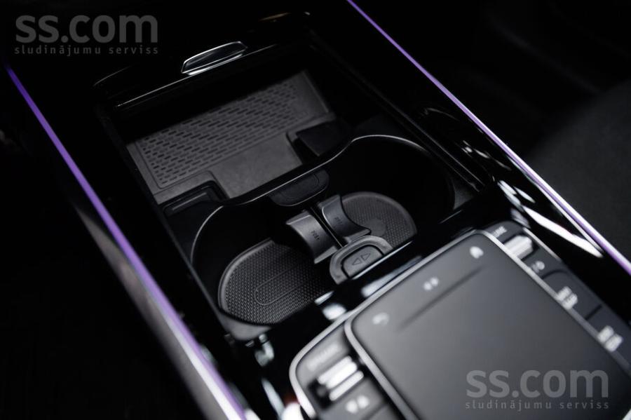Серый Мерседес GLB 35 AMG 2021 в Рига, объемом двигателя 2.00 л и пробегом 61 тыс. км за 43000 €, фото 26 на AUTOMOTO.COM.LV