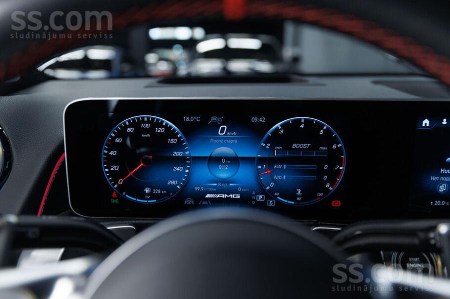 Серый Мерседес GLB 35 AMG 2021 в Рига, объемом двигателя 2.00 л и пробегом 61 тыс. км за 43000 €, фото 32 на AUTOMOTO.COM.LV