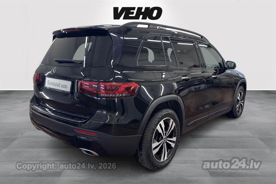 Melns Mercedes-Benz GLB-Class 2021 Pērnava, ar dzinēja tilpumu 1.30 L un nobraukumu 74 tūkst. km par 26900 €, foto 4 vietnē AUTOMOTO.COM.LV
