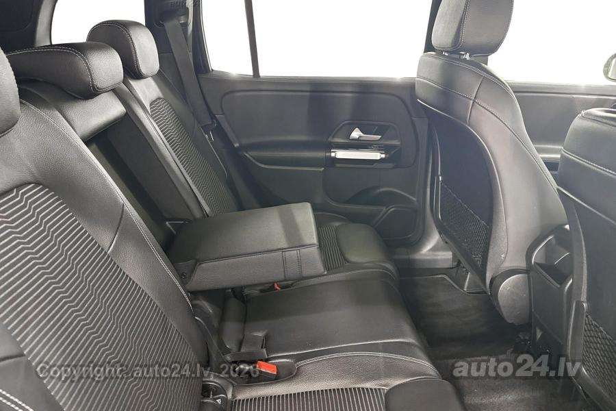 Melns Mercedes-Benz GLB-Class 2021 Pērnava, ar dzinēja tilpumu 1.30 L un nobraukumu 74 tūkst. km par 26900 €, foto 12 vietnē AUTOMOTO.COM.LV