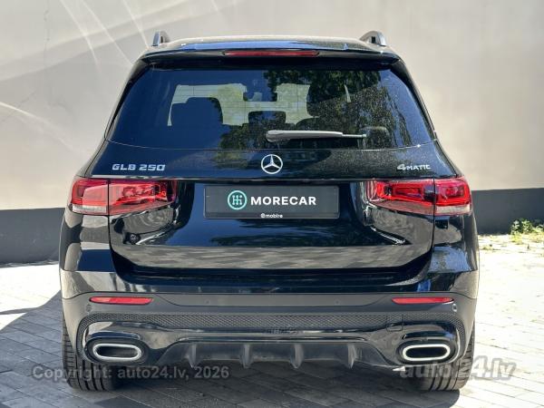 Melns Mercedes-Benz GLB-Class 2024 Rīga, ar dzinēja tilpumu 2.00 L un nobraukumu 63 tūkst. km par 48150 €, foto 6 vietnē AUTOMOTO.COM.LV