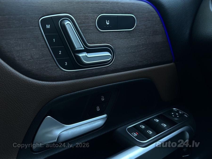 Melns Mercedes-Benz GLB-Class 2024 Rīga, ar dzinēja tilpumu 2.00 L un nobraukumu 63 tūkst. km par 48150 €, foto 11 vietnē AUTOMOTO.COM.LV