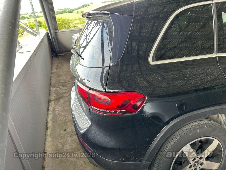 Black Mercedes-Benz GLB-Class 2020 in Tallinn, with an engine capacity of 2.00 L and mileage of 192 thousand km for 21500 €, photo 6 on AUTOMOTO.COM.LV