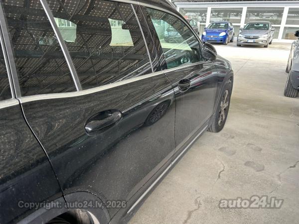 Melns Mercedes-Benz GLB-Class 2020 Tallina, ar dzinēja tilpumu 2.00 L un nobraukumu 192 tūkst. km par 21500 €, foto 6 vietnē AUTOMOTO.COM.LV