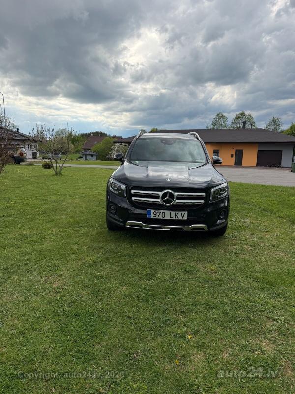 Melns Mercedes-Benz GLB-Class 2020 Tallina, ar dzinēja tilpumu 2.00 L un nobraukumu 74 tūkst. km par 26900 €, foto  vietnē AUTOMOTO.COM.LV