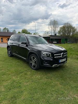 Melns Mercedes-Benz GLB-Class 2020 Tallina, ar dzinēja tilpumu 2.00 L un nobraukumu 74 tūkst. km par 26900 €, foto 3 vietnē AUTOMOTO.COM.LV