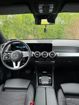 Melns Mercedes-Benz GLB-Class 2020 Tallina, ar dzinēja tilpumu 2.00 L un nobraukumu 74 tūkst. km par 26900 €, foto 7 vietnē AUTOMOTO.COM.LV
