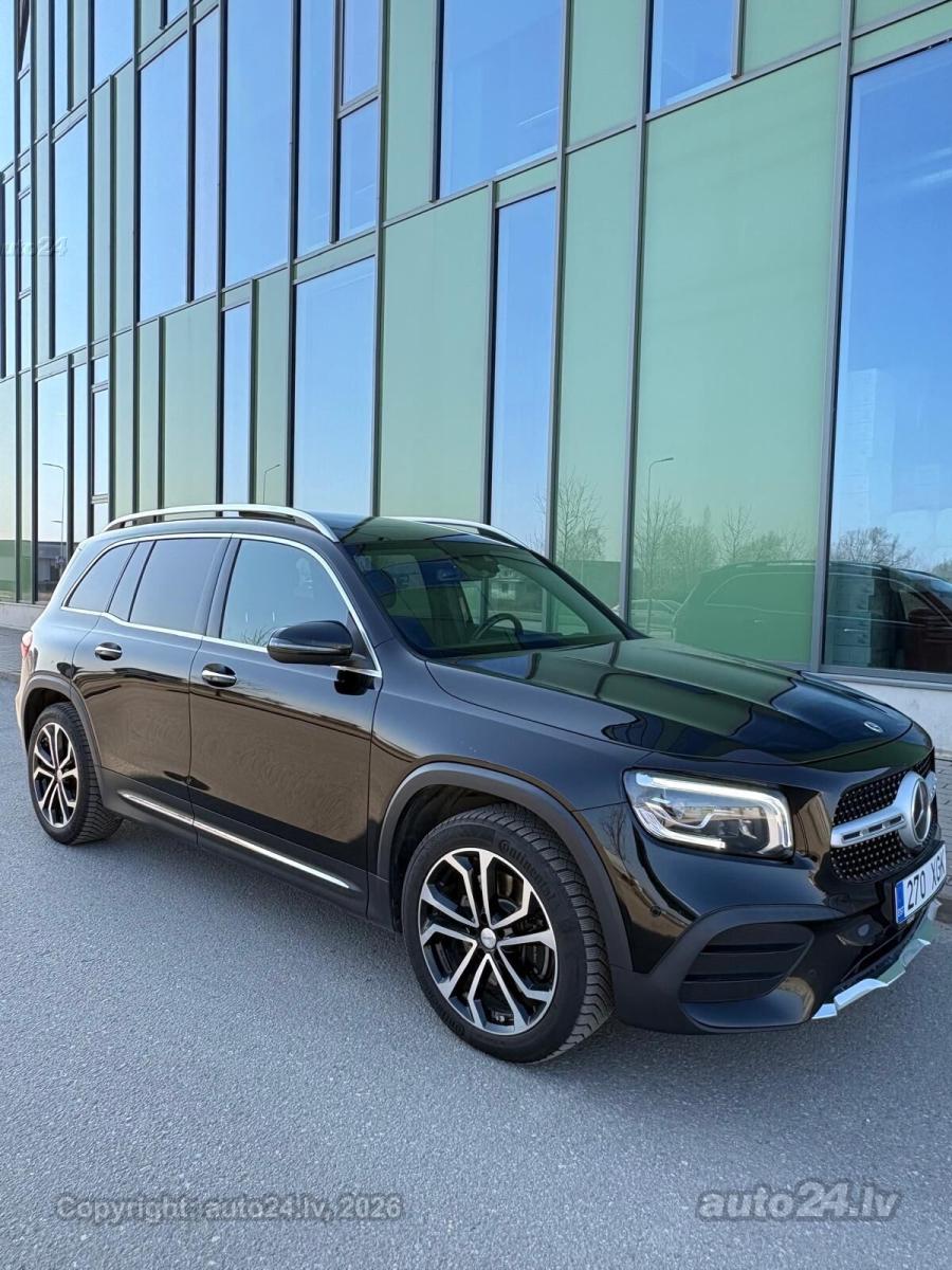 Melns Mercedes-Benz GLB-Class 2021 Tallina, ar dzinēja tilpumu 2.00 L un nobraukumu 135 tūkst. km par 37900 €, foto 1 vietnē AUTOMOTO.COM.LV